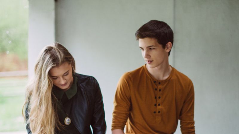 Lovearoundme - How to Act When You See Your Ex